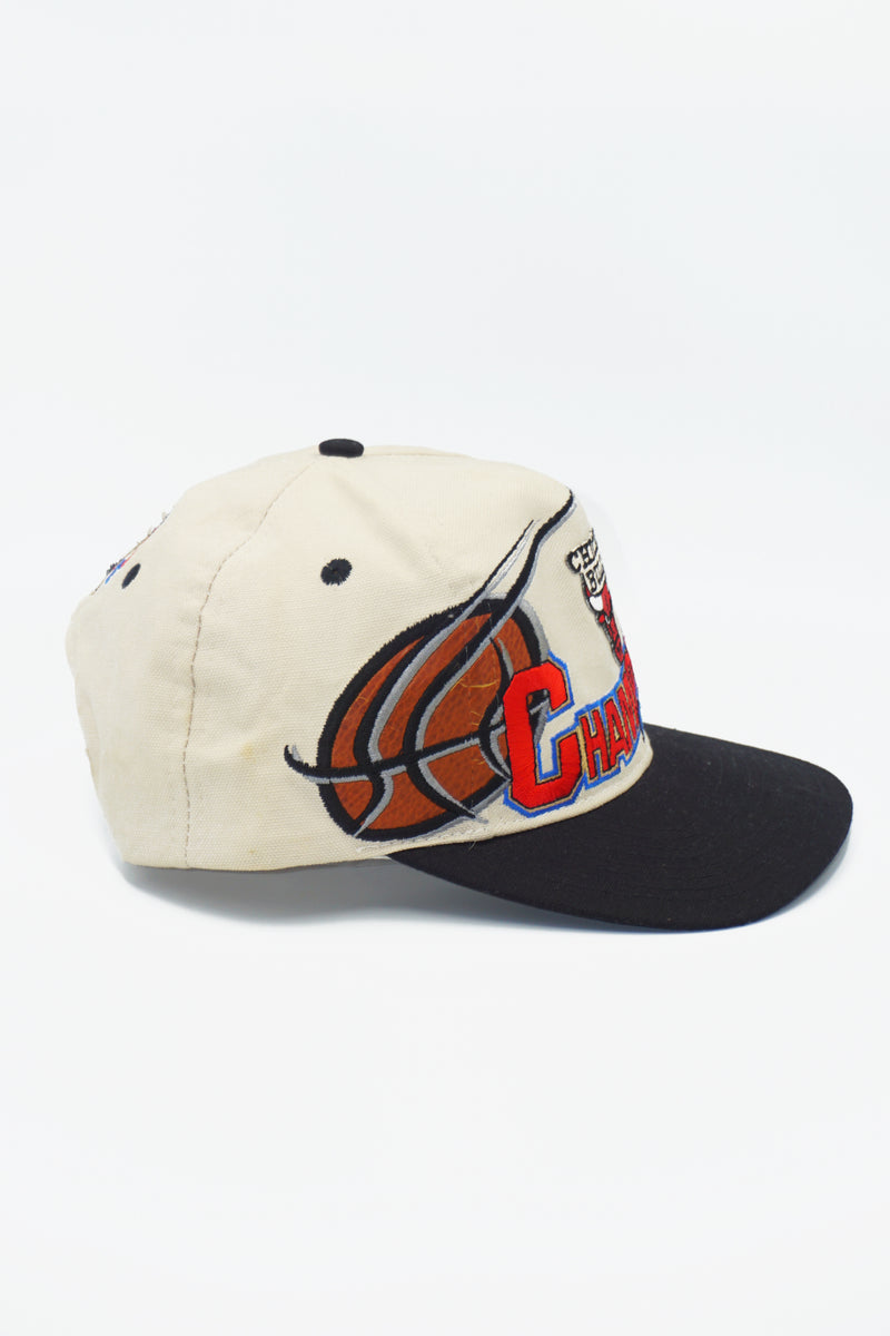 Vintage 1996 NBA Championship Chicago Bulls Snapback Logo Athletic ...